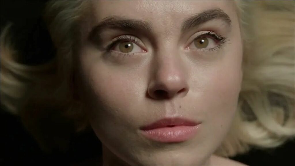 Blonde Model Full Frontal 0:35 Back 1:28 1:39