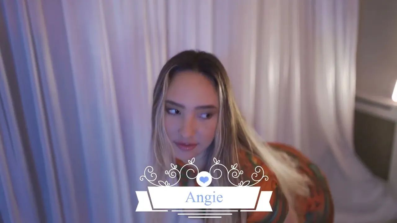 Fashion Film Pretty Little Things Model Angie. 0:50 - YTboob